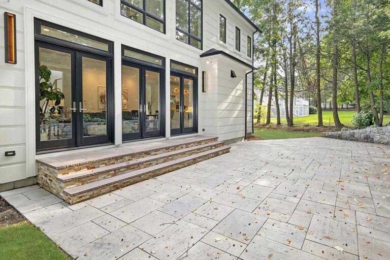 Modern and Custom Home Builders Toronto - ALBO Homes